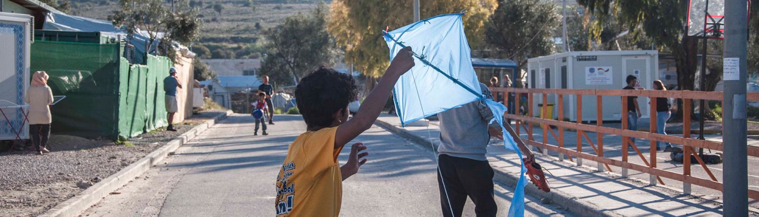 Steun Ik ga helpen in het vluchtelingenkamp op Lesbos, Griekenland. Kom ...