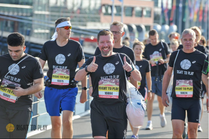 Team Right To Play - Dam tot Damloop 2023 • Geef.nl